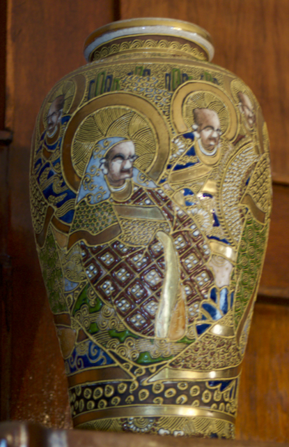 Collectable Antiques - Japanese Satsuma Miniature Vase